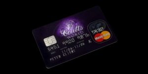 Cartão de crédito empresarial: cartão Coutts World/Silk Card
